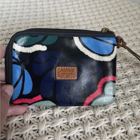 Fossil | Bags | Fossil Wrist Pouch | Poshmark